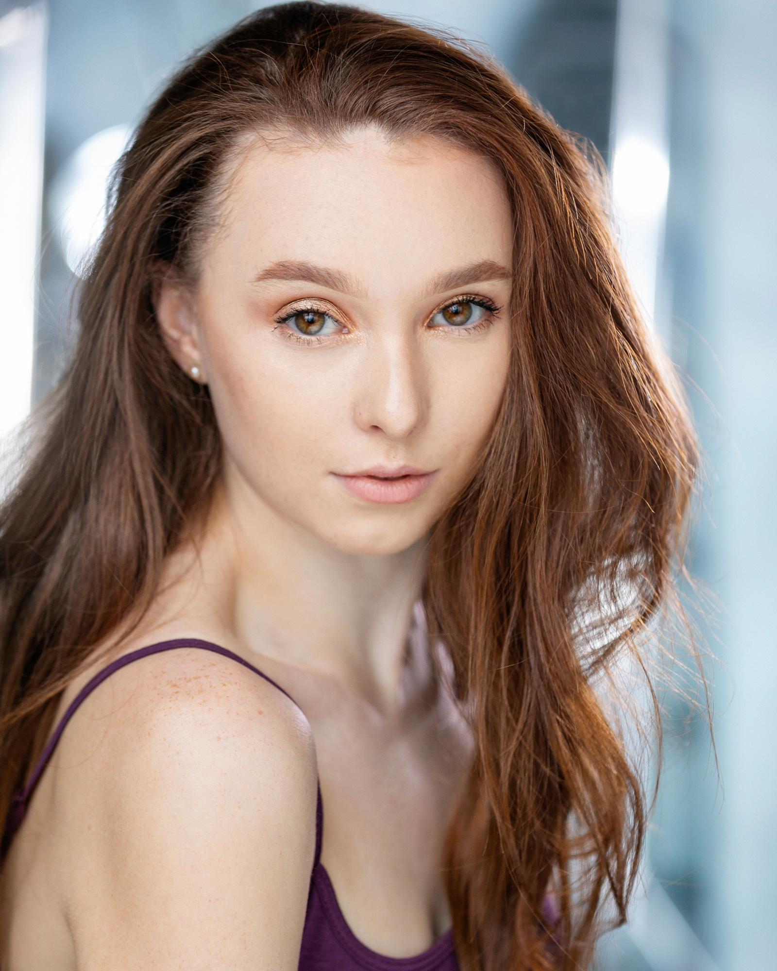 SARAH MASON – Network Artist Management