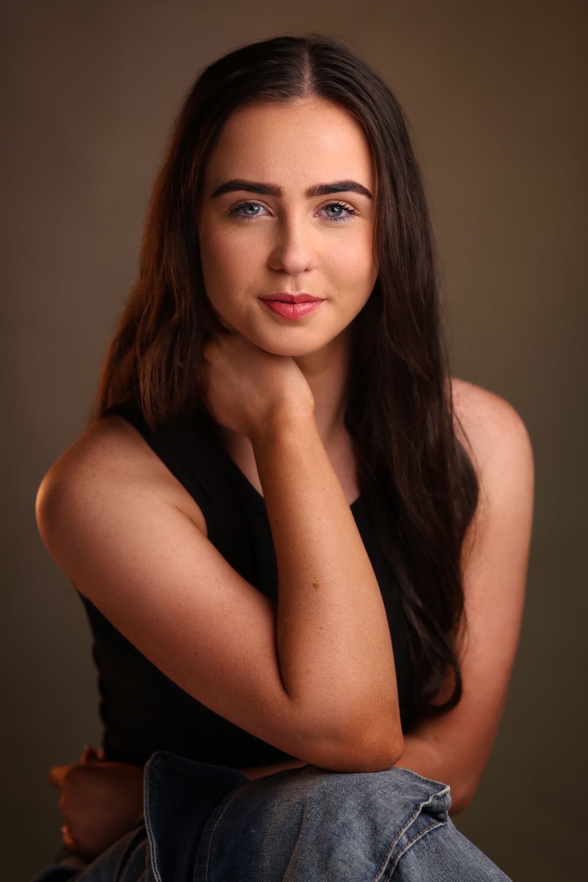 TAYLOR CRUM – Network Artist Management
